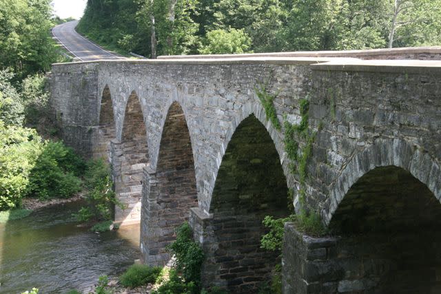 stone bridge arch