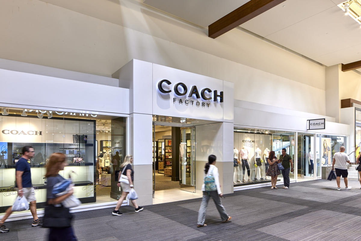 Grapevine Mills Ranked #8 Best Mall in America | Grapevine, Texas