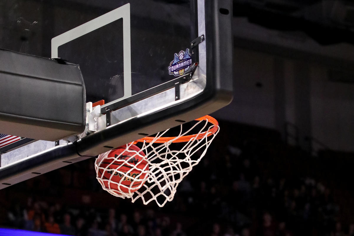 Slam Dunk Deal Guide | VisitGreenvilleSC