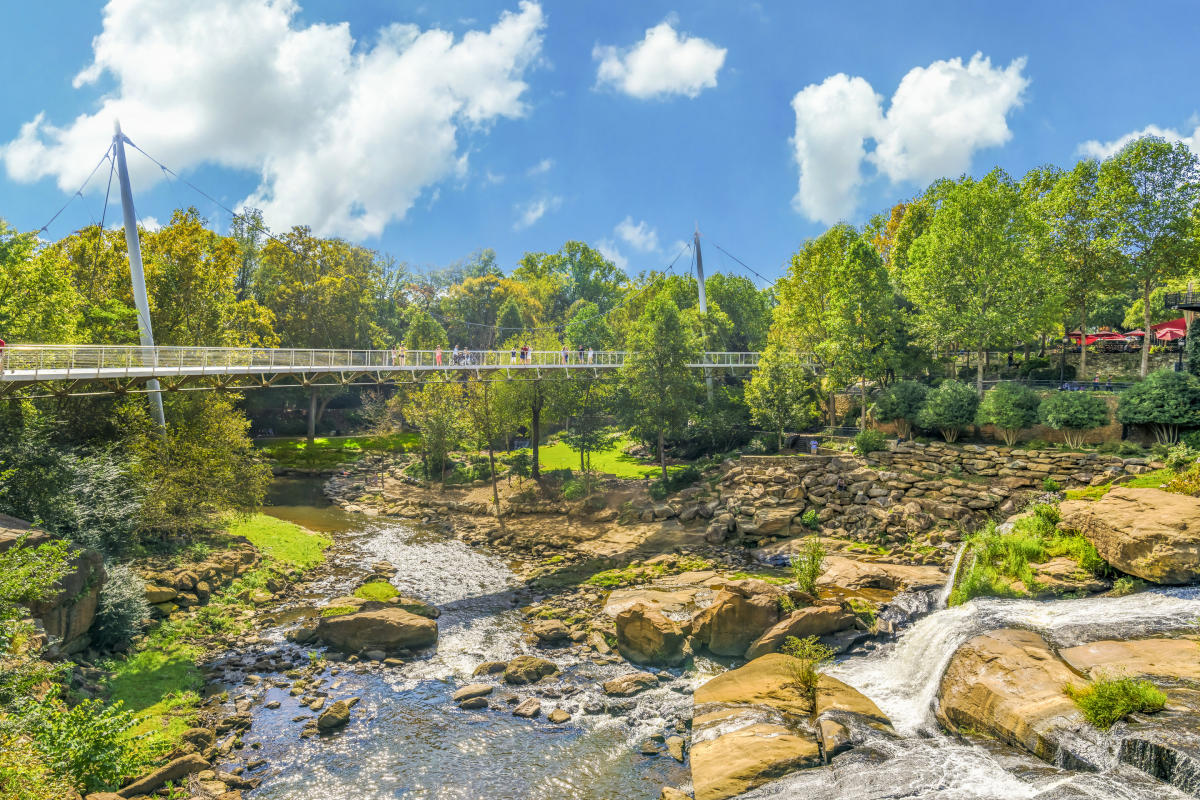 13 Gorgeous Images of What Puts the "Green" in Greenville, SC