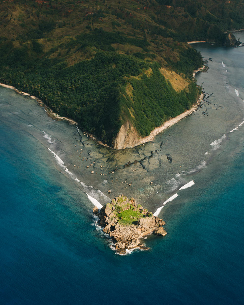 Piti, Guam | The Piti Underwater Observatory & Piti Bomb Holes