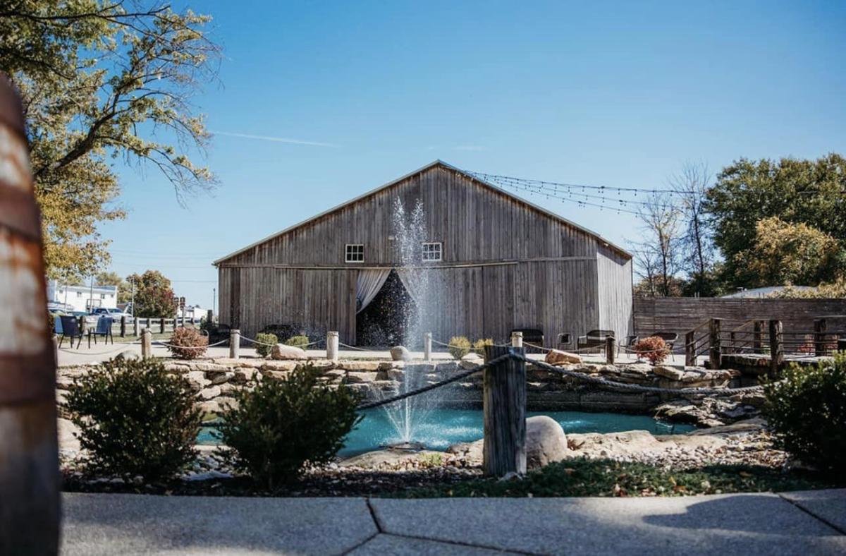 The Barn of Coatesville | Coatesville, IN