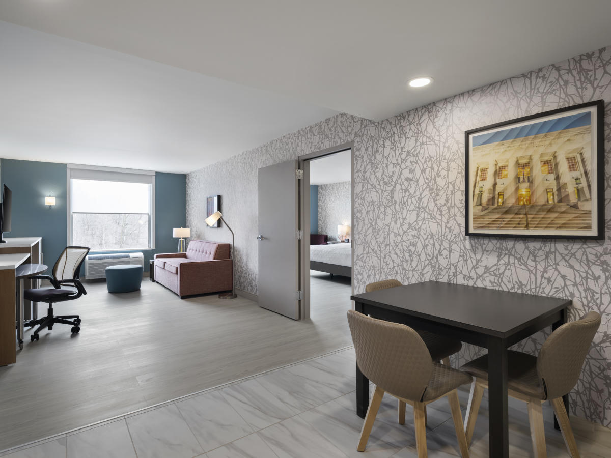 Home2 Suites by Hilton Brownsburg | Brownsburg, IN