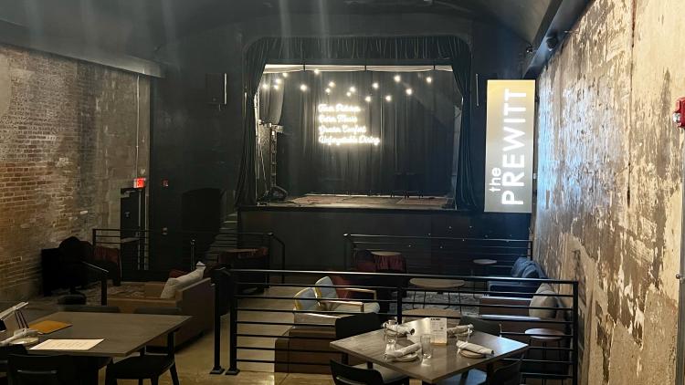 The Prewitt in Plainfield, Indiana | Restaurant & Lounge