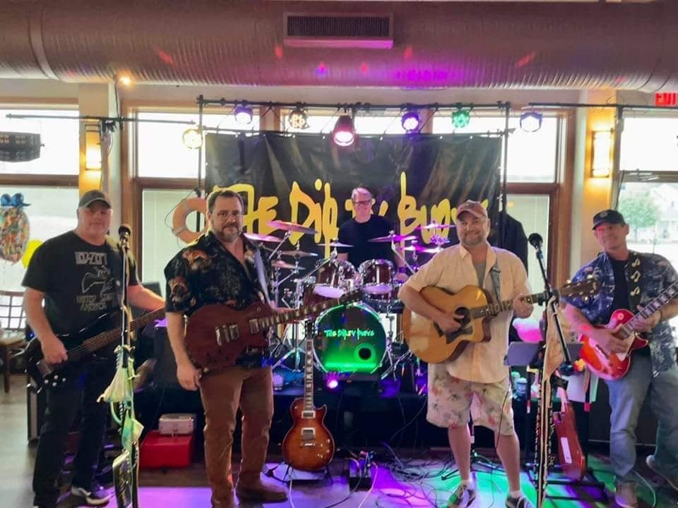 Halfway to Boat Season with The Dirty Boys @ Marina Shores Yacht Club