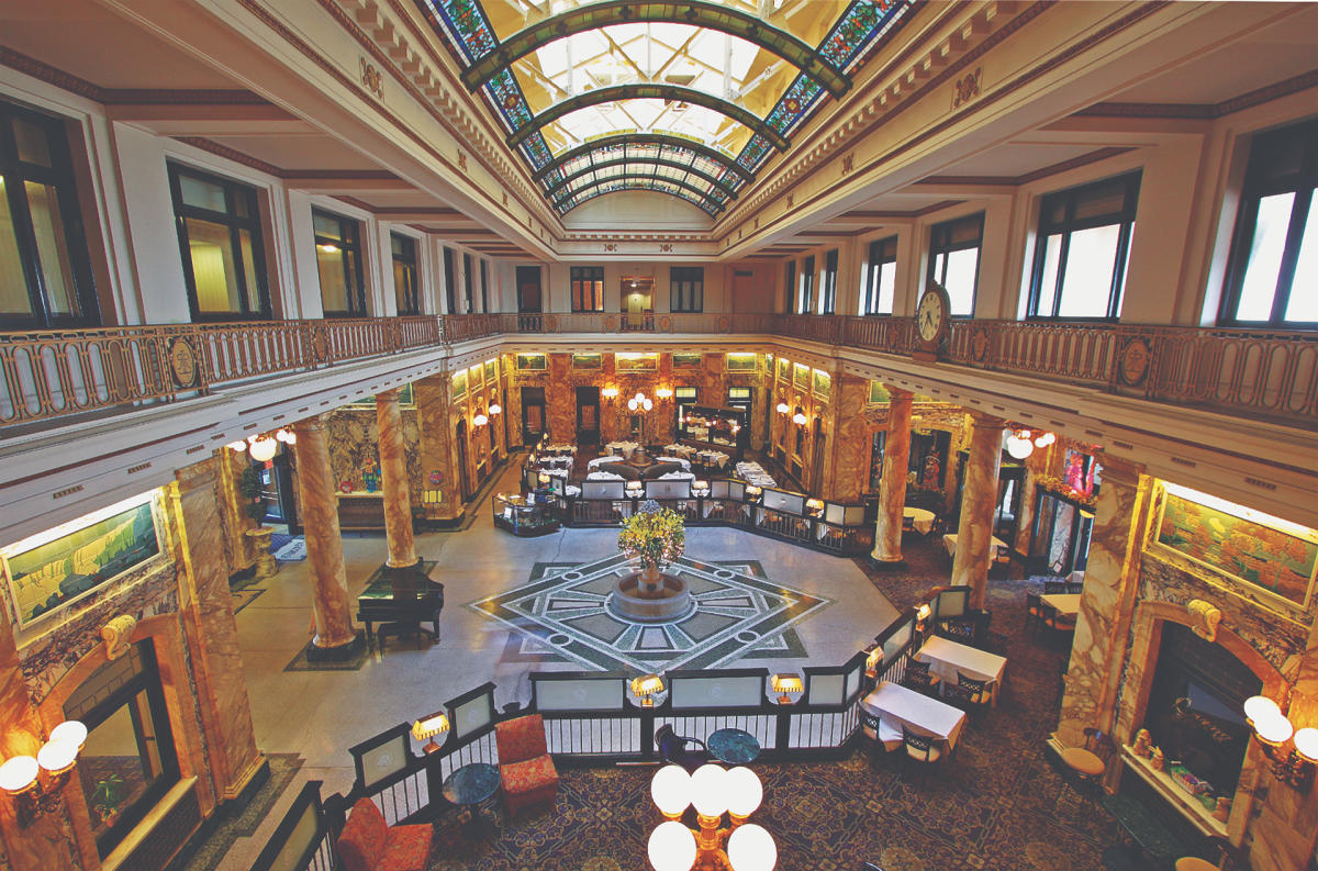 Hotels in Downtown Scranton | Personal Service, Walks, & Shops