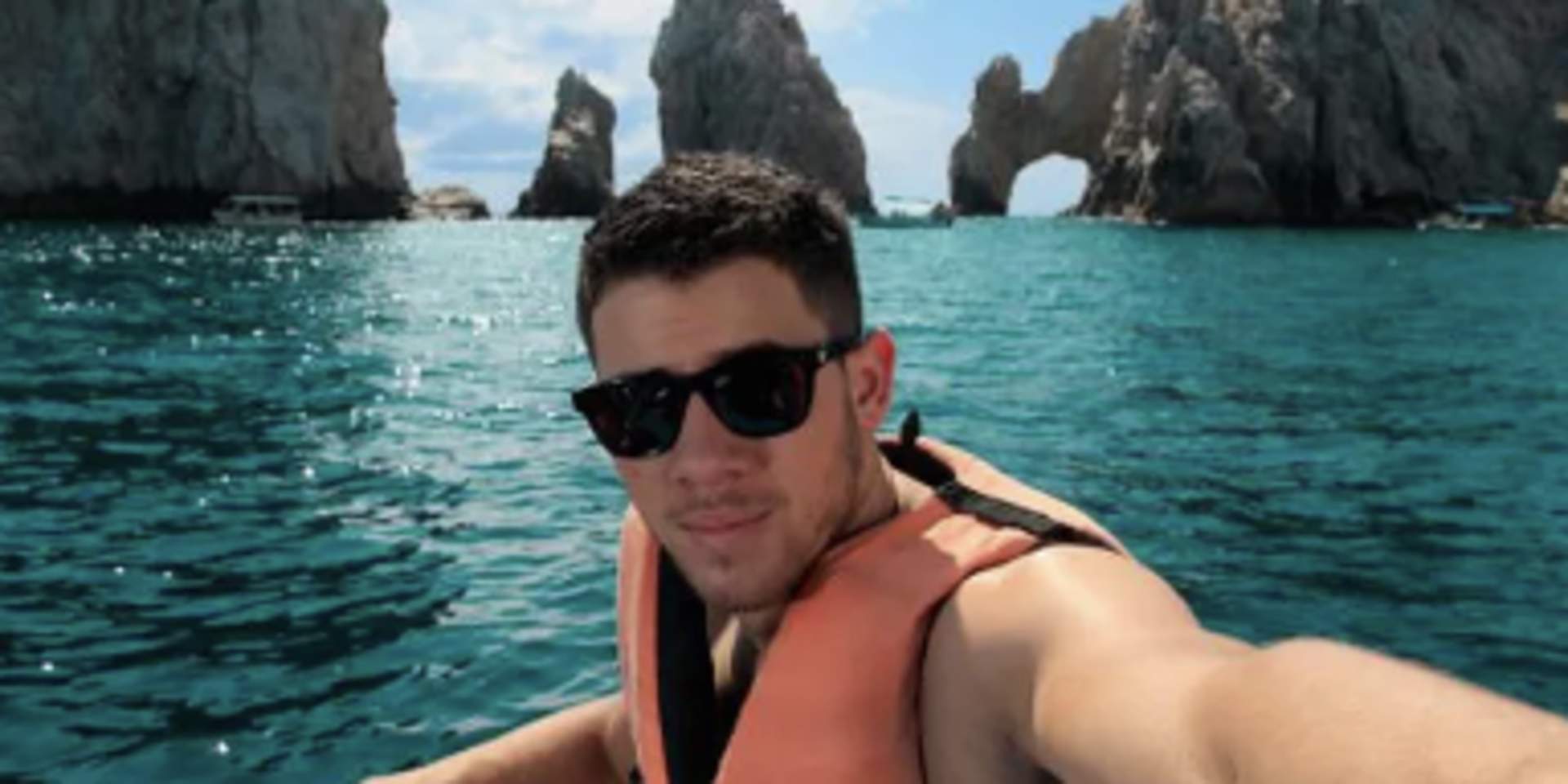 Celebrities That Live In Laguna Beach 60 Photos - Moonagedaydream.film