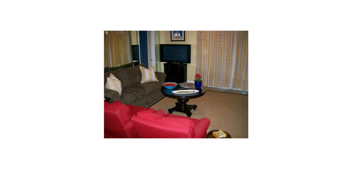 Moonspinner Condominiums; Unit 101