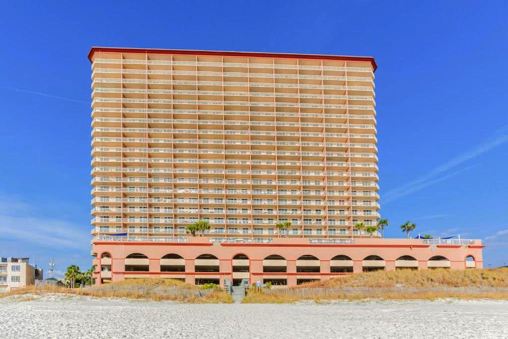 Sunrise Beach Resort by Book-Today.com