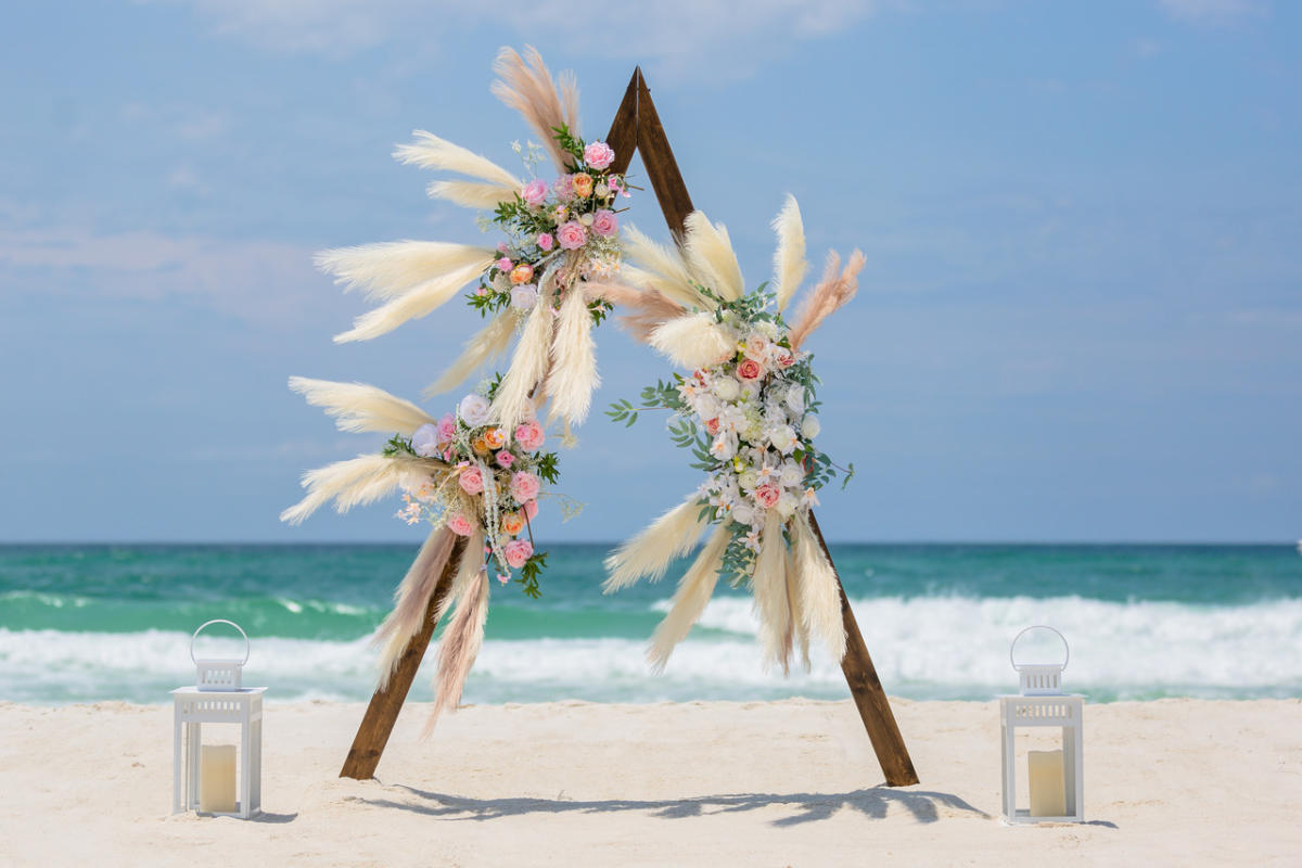 simple wedding beach