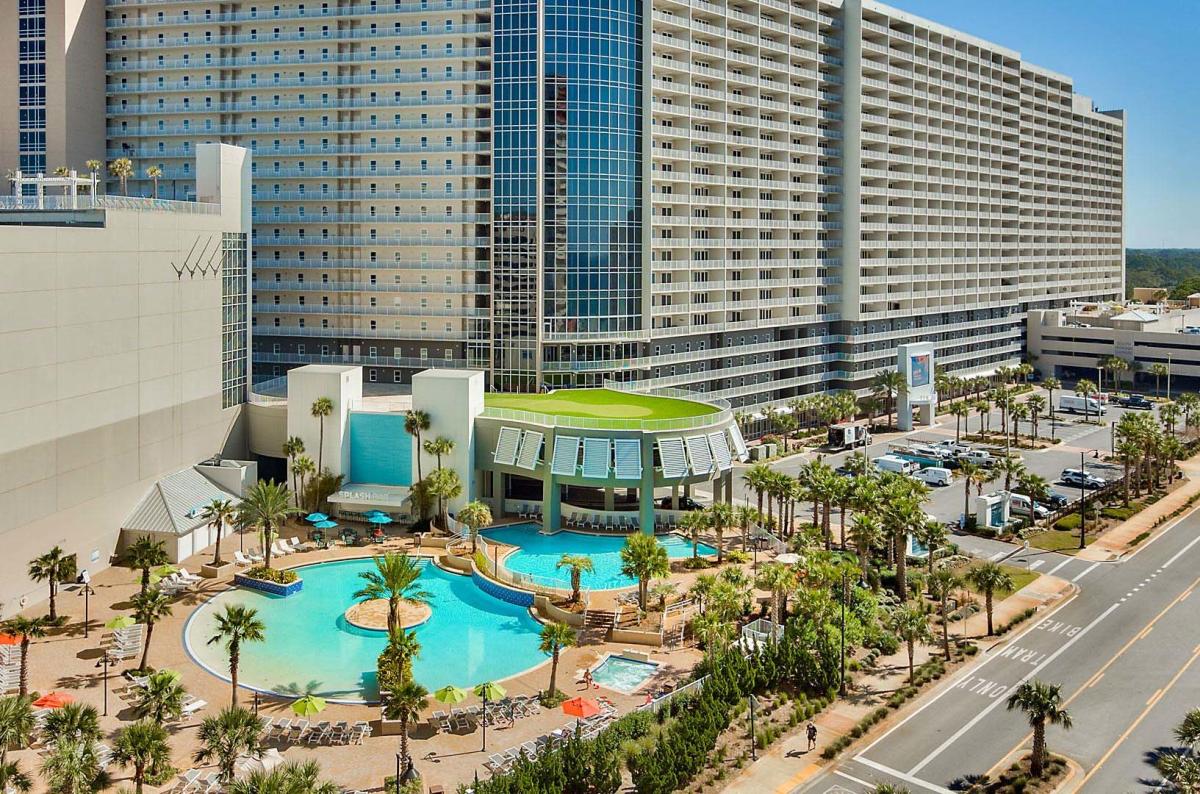 Laketown Wharf Apartments