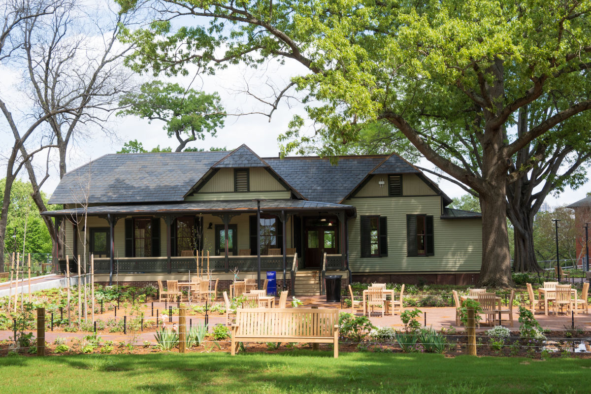 Gipson Play Plaza | Raleigh, NC 27603