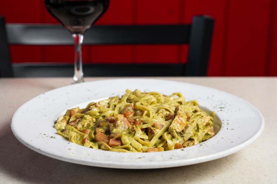 Amedeo's Italian Restaurant | Raleigh, NC 27606