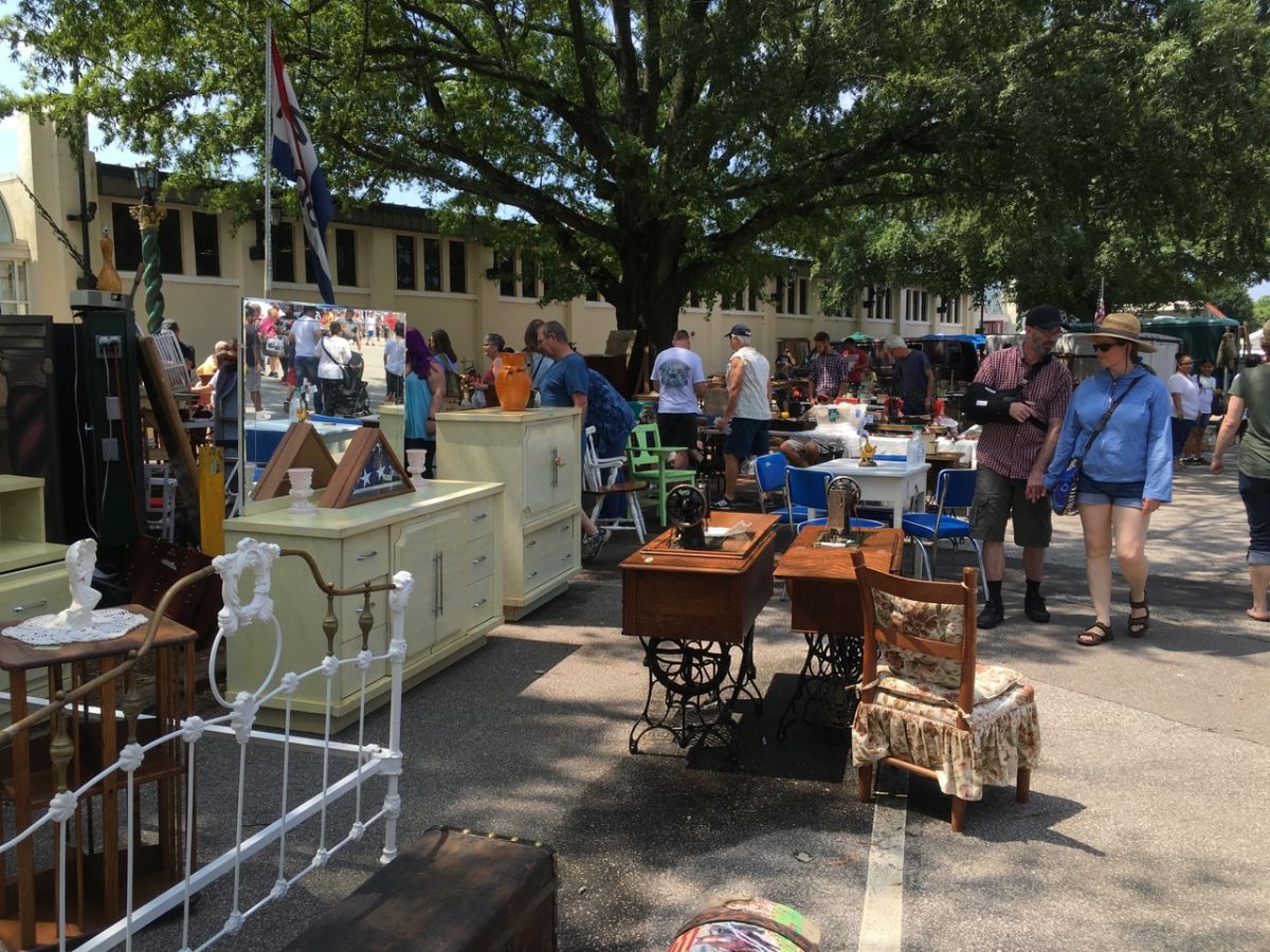 The Raleigh Market | Raleigh, NC 27607