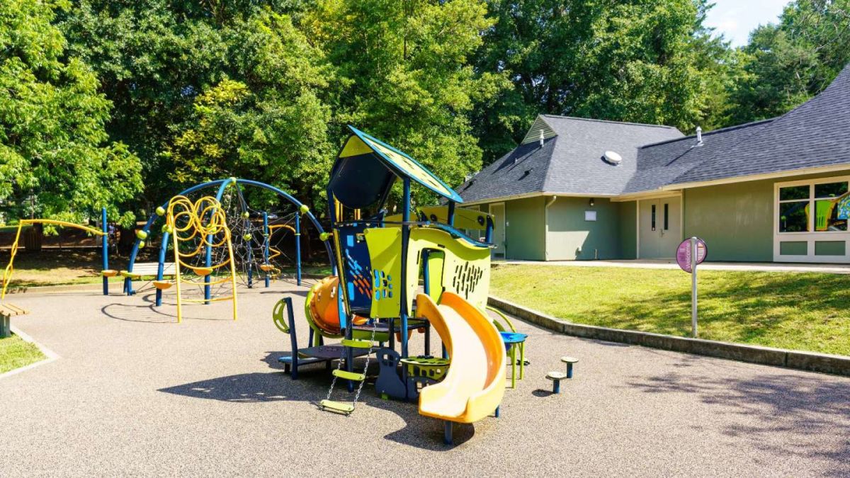 Powell Drive Park | Raleigh, NC 27606