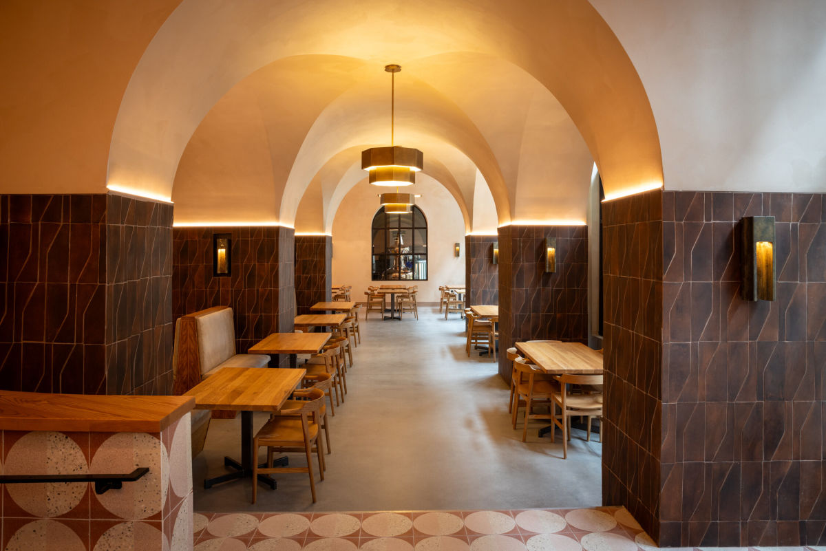 Saturday Night Deejay at Boatman Spirits Co. | Raleigh, NC 27603