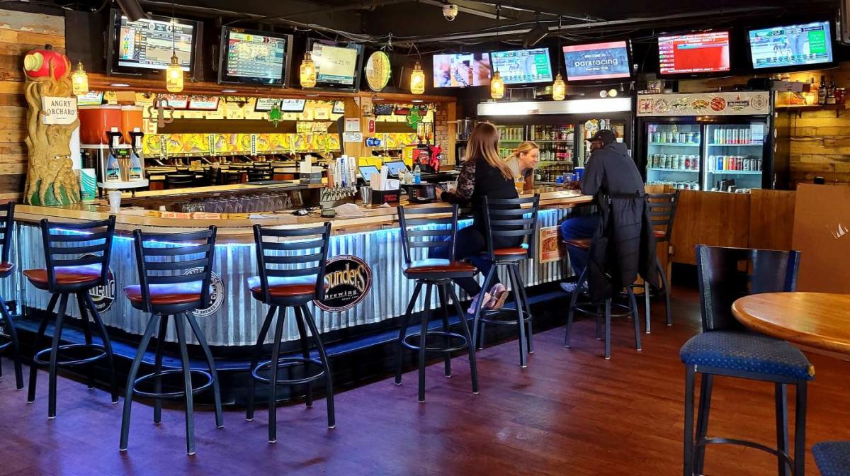 Club Hawthorne at Don Carter Lanes