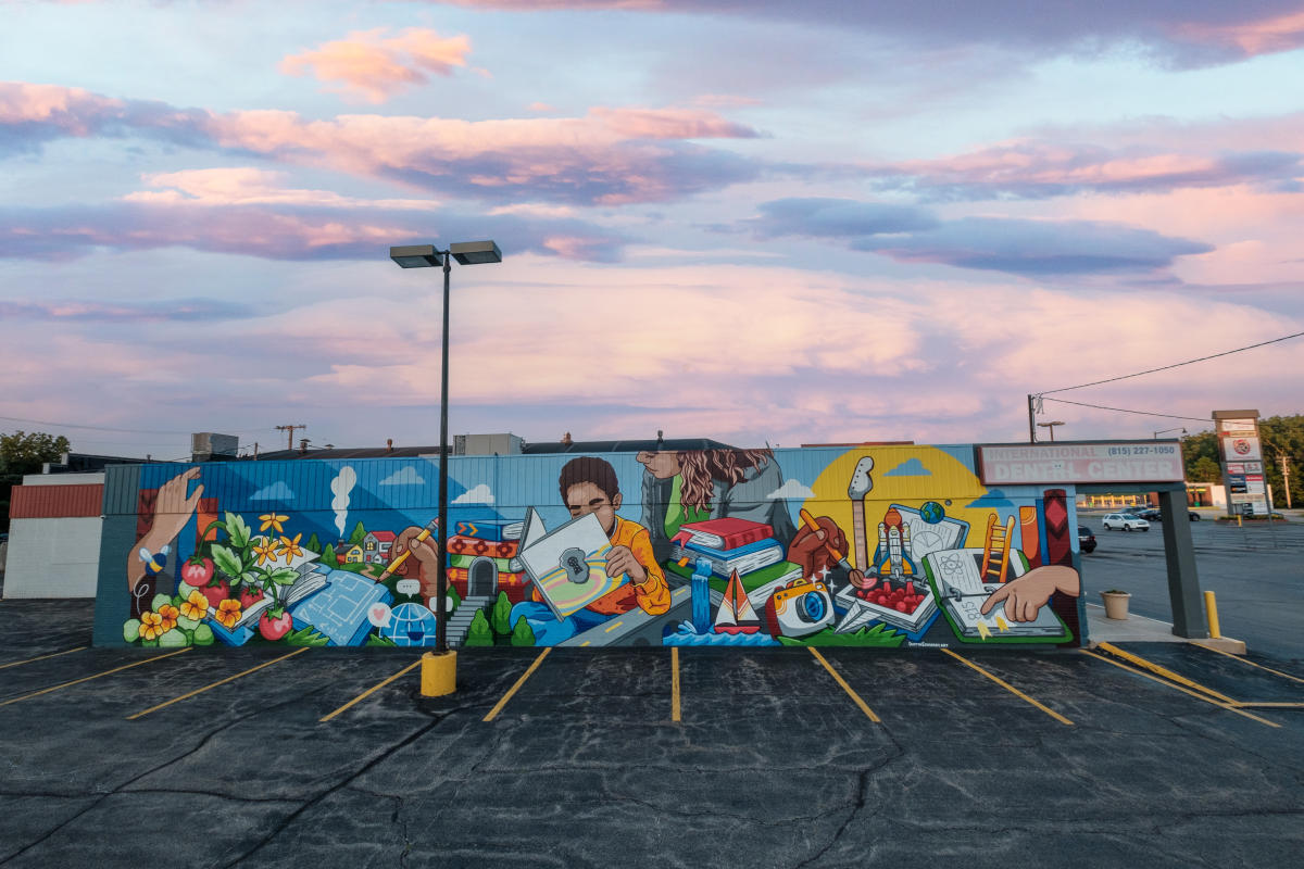 2024 Dustin Eckhardt Mural