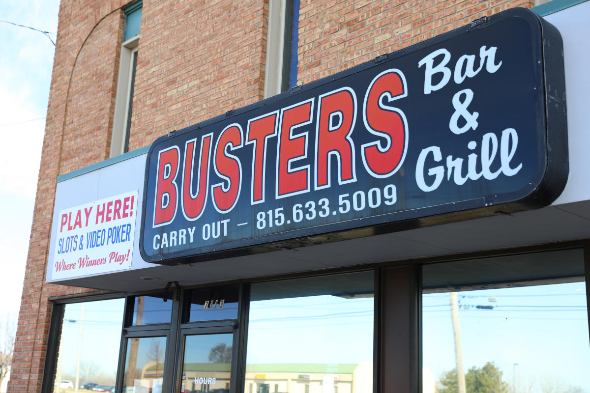Busters Bar & Grill