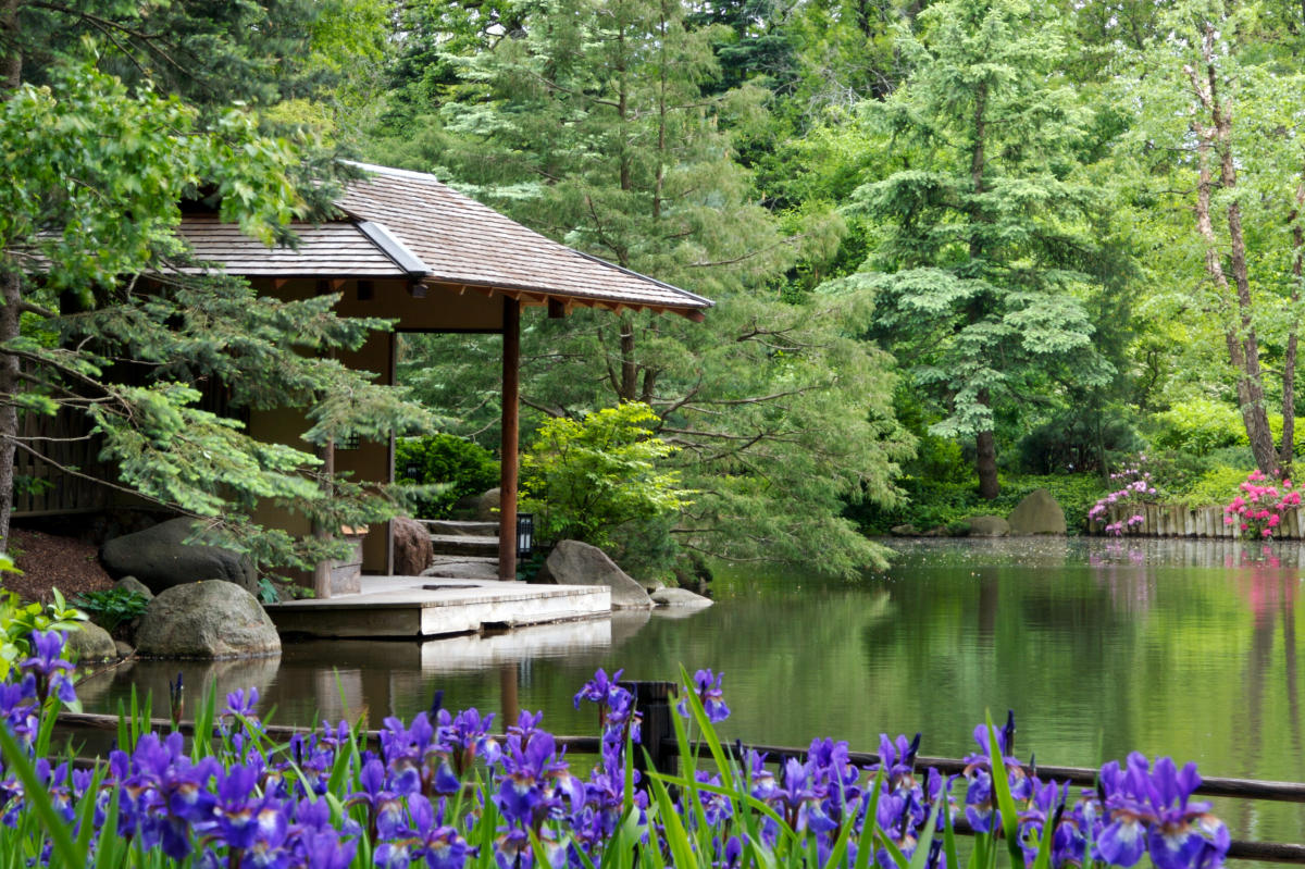 First Timer’s Guide to Rockford, IL: What to Do, Eat, and Explore