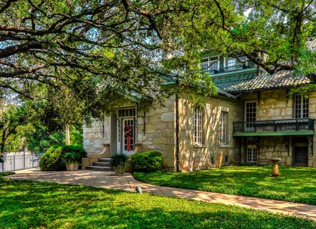 The Guenther House