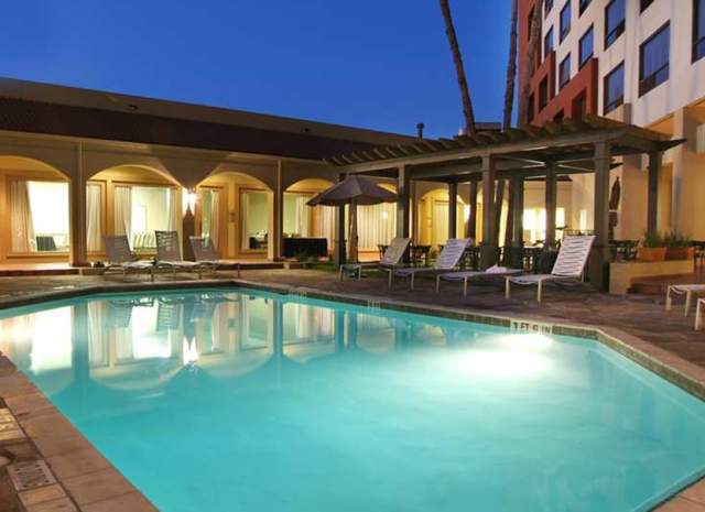 DoubleTree by Hilton San Antonio Downtown