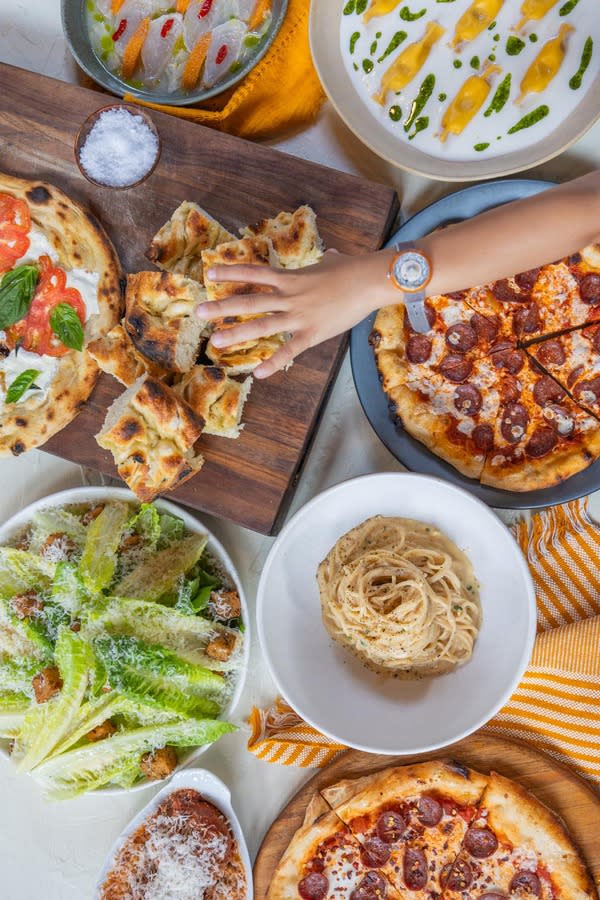 Fife & Farro Happy Hour