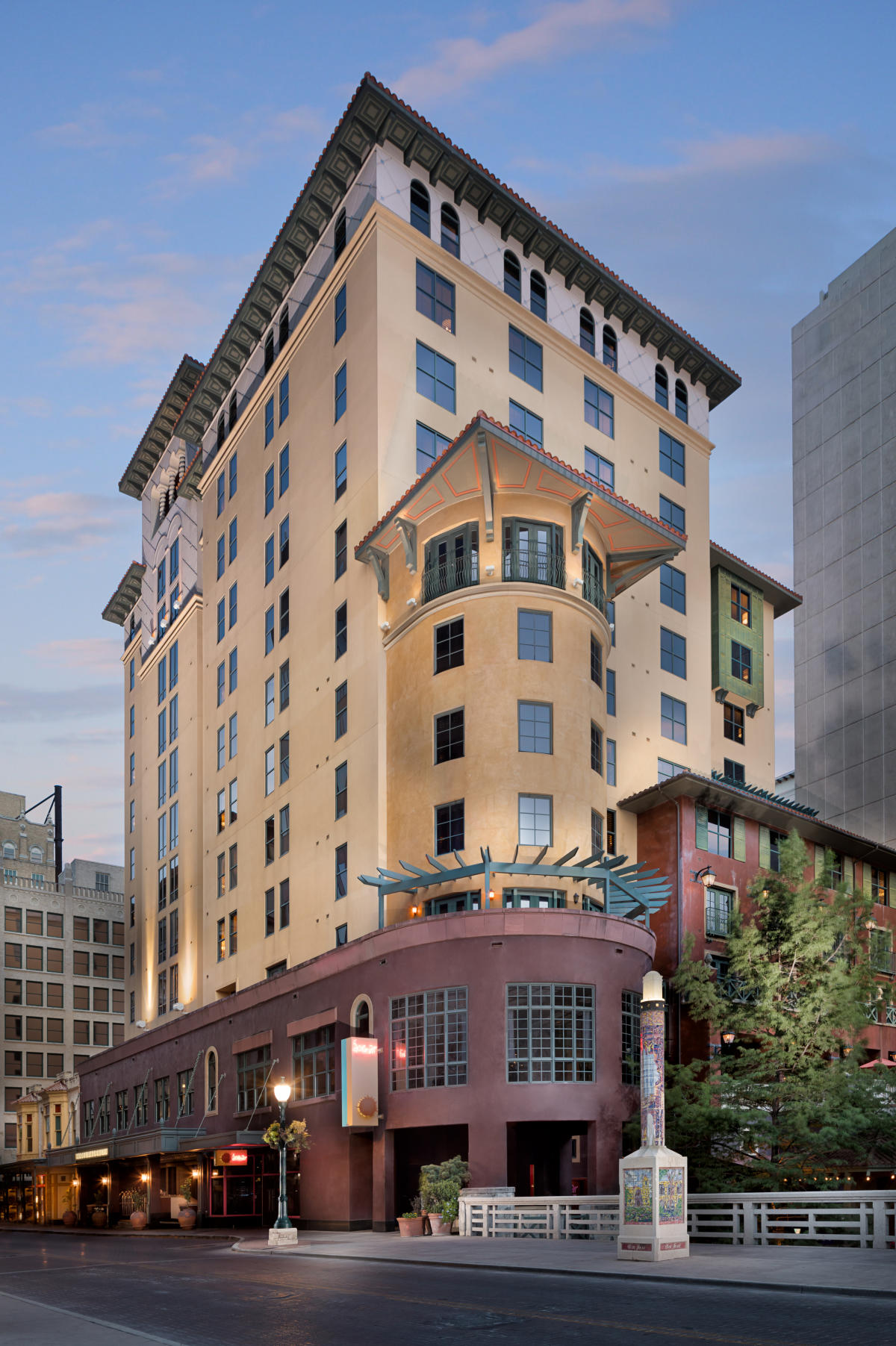 Hotel Valencia Riverwalk San Antonio