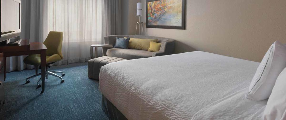 Courtyard by Marriott San Antonio Riverwalk
