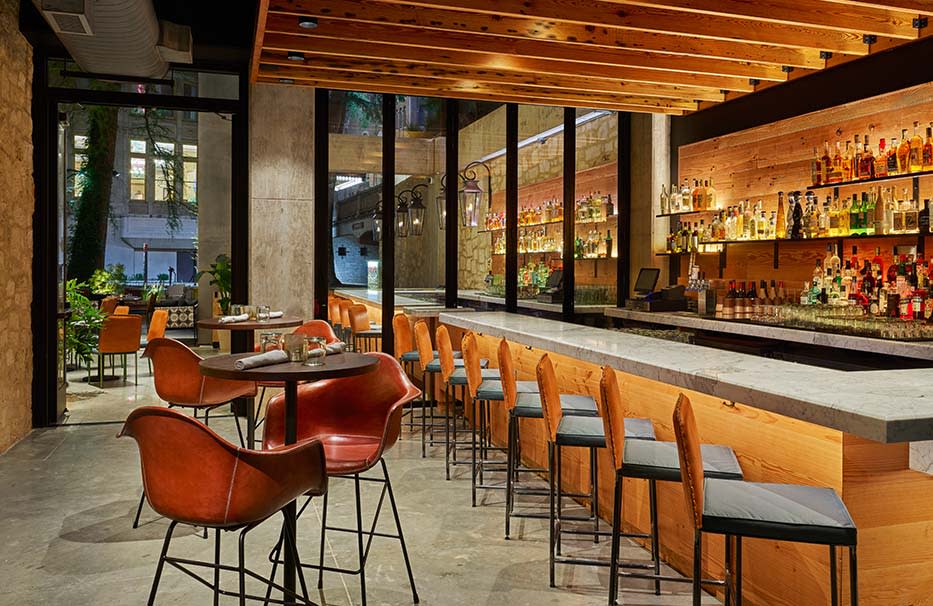 Domingo Restaurant