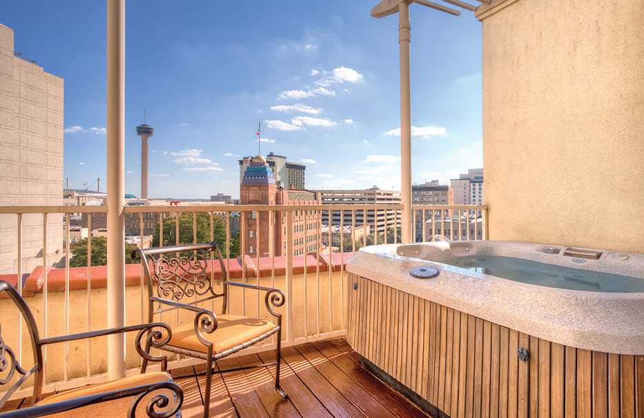 Club Wyndham Riverside Suites