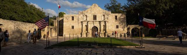 Alamo Mission Hours