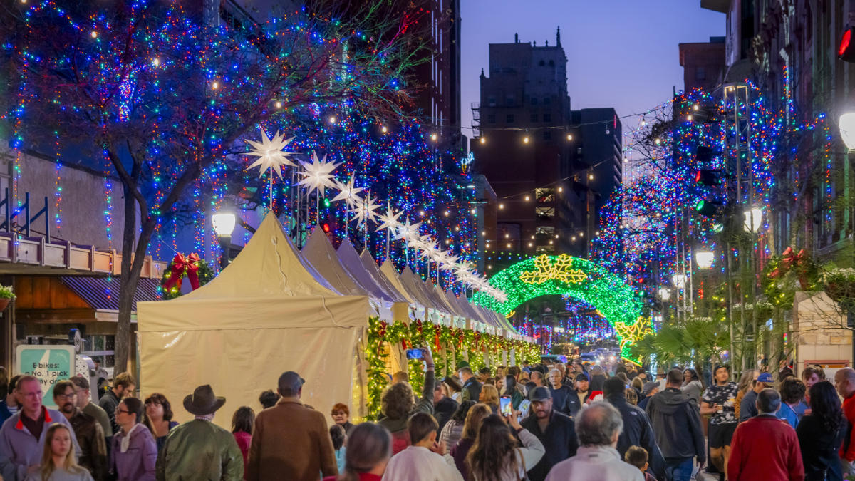 Holidays on Houston Street Returns to Downtown San Antonio 2025
