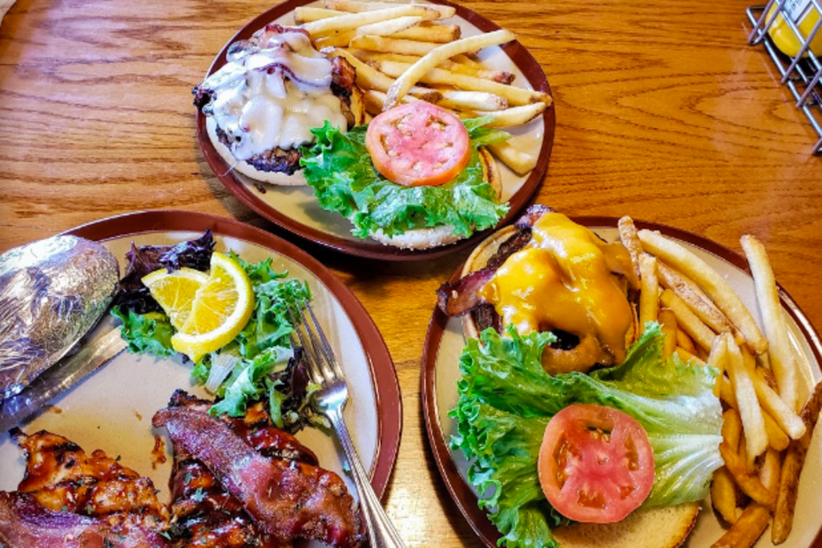 Boonedocks | Glen Arbor, MI 49636