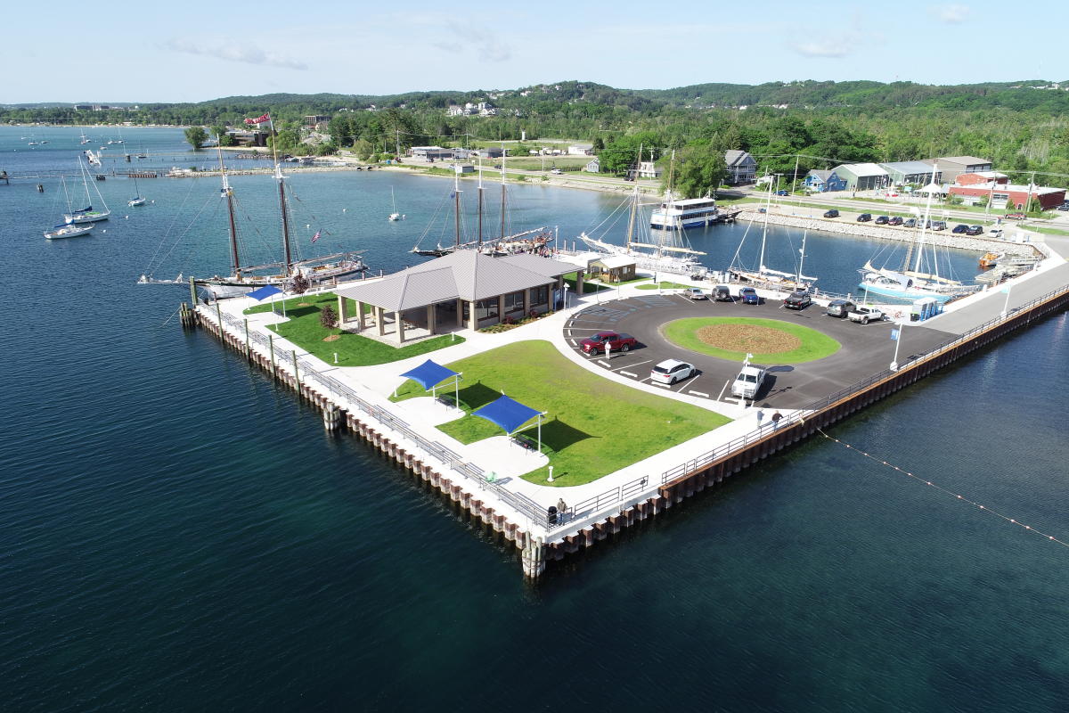 Discovery Pier | Traverse City, MI 49684