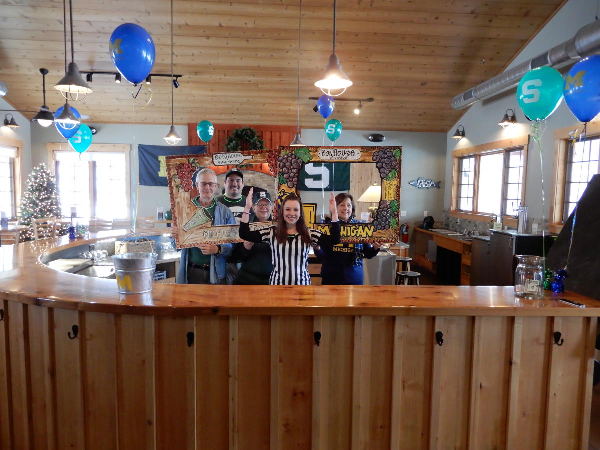 Boathouse Vineyards | Lake Leelanau, MI 49653