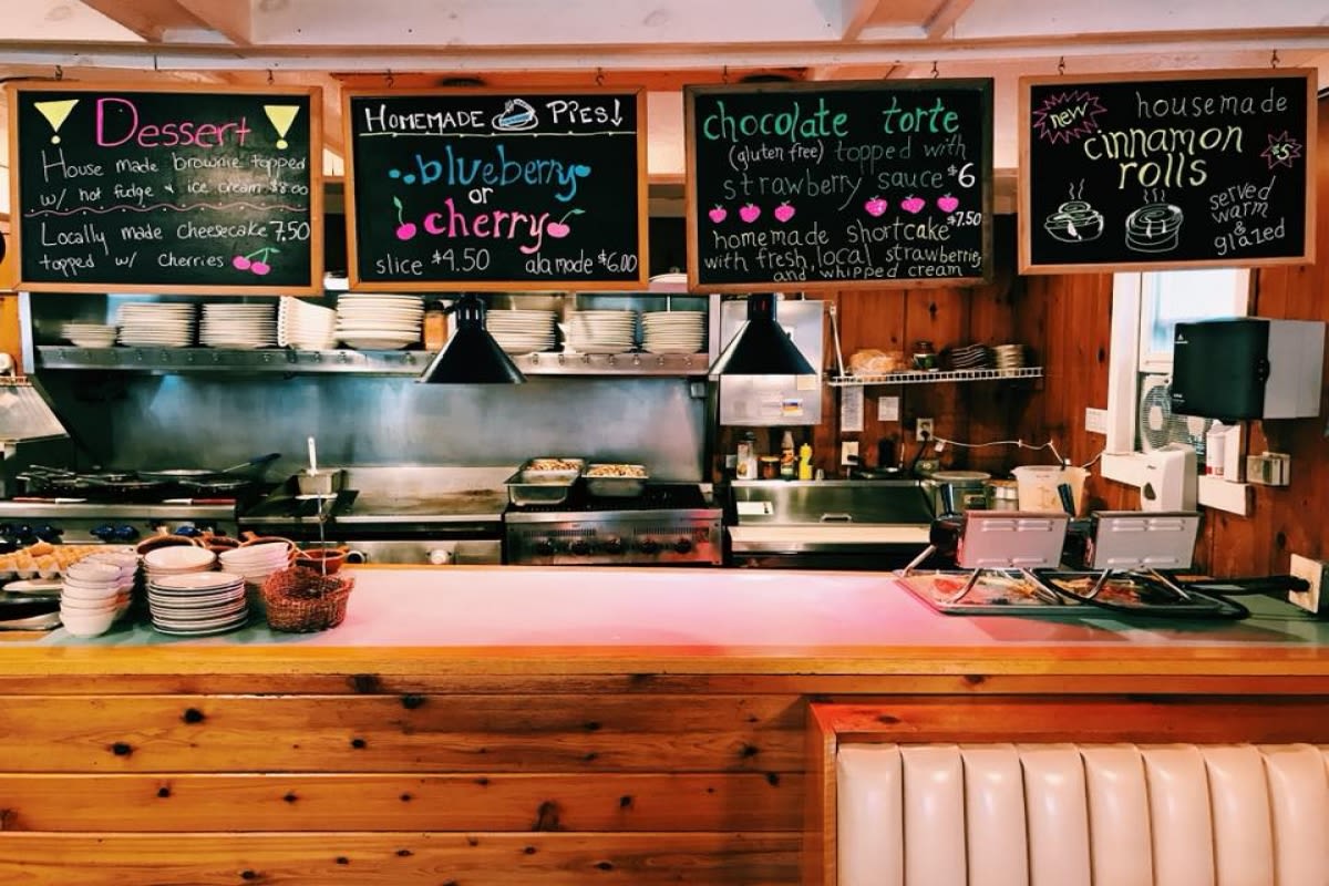 Good Harbor Grill | Glen Arbor, MI 49636