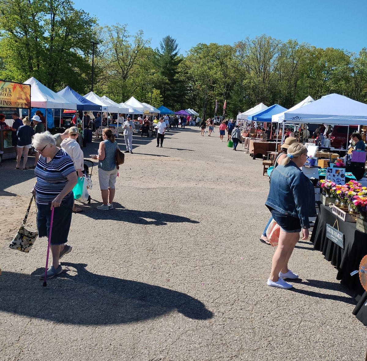 Interlochen Farmers Market | Interlochen, MI 49643