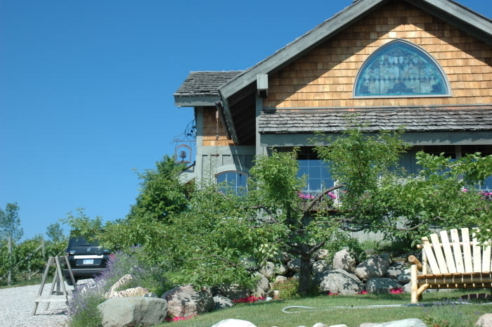 Willow Winery - A Faulkner Family Vineyard | Suttons Bay, MI 49682