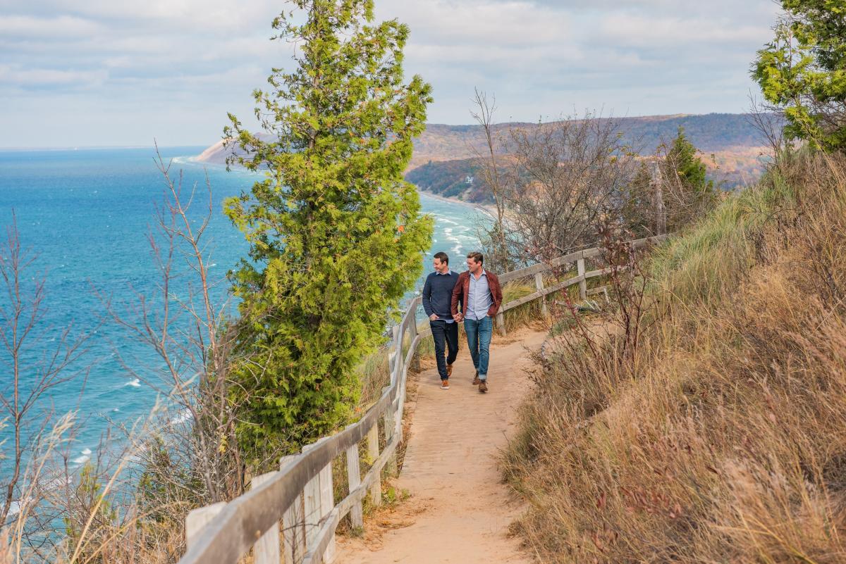 Traverse City Hiking Trails | Beaches, Birding, Lakes & Parks