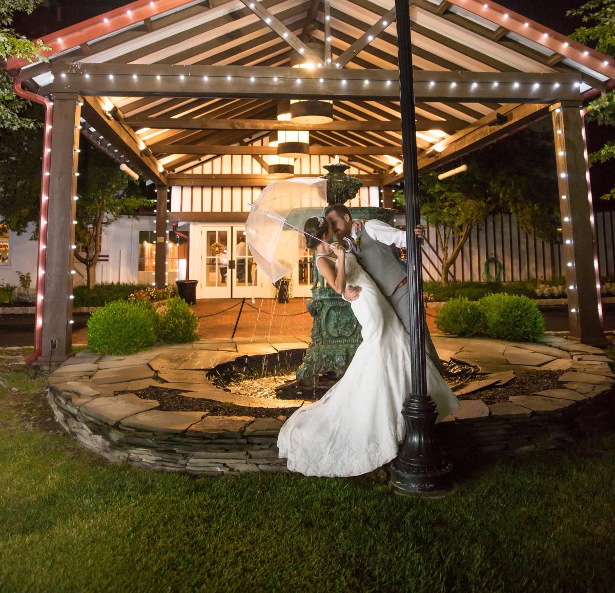 Valley forge chapel wedding cost | Honestweddingadvice.com