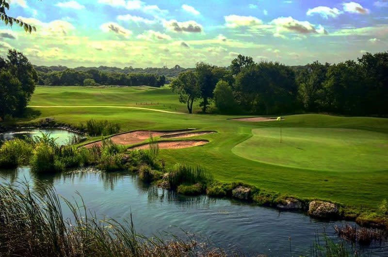 riverchase golf course